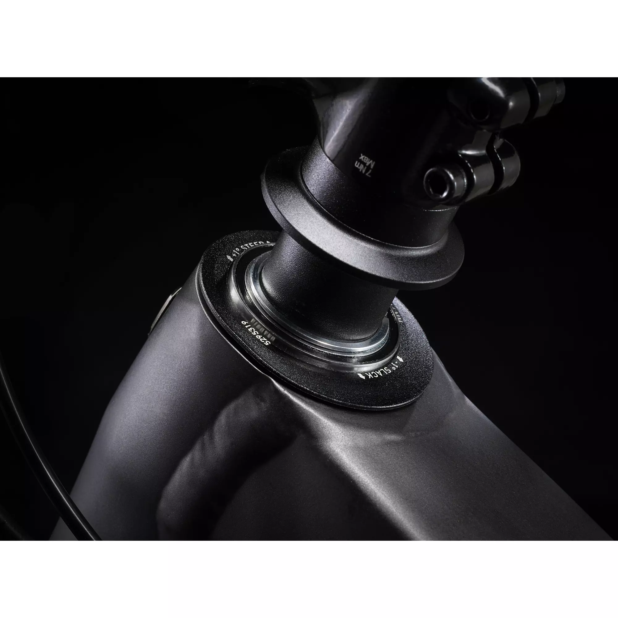 VTT TREK Fuel EX 7 6e gén. Hex Blue